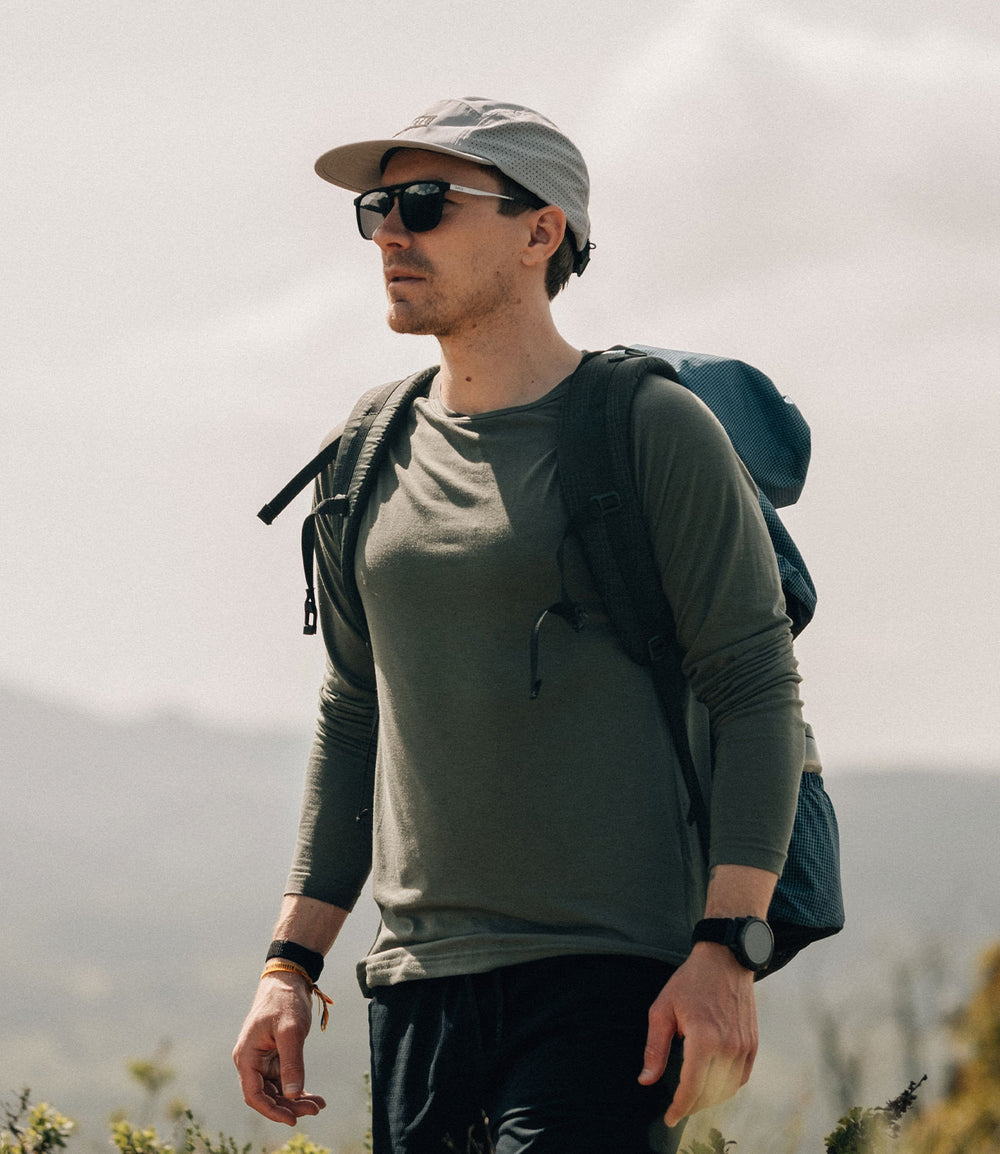 Tops - Technical Performance Travel Shirts - Ultralight Sun-Hoodies