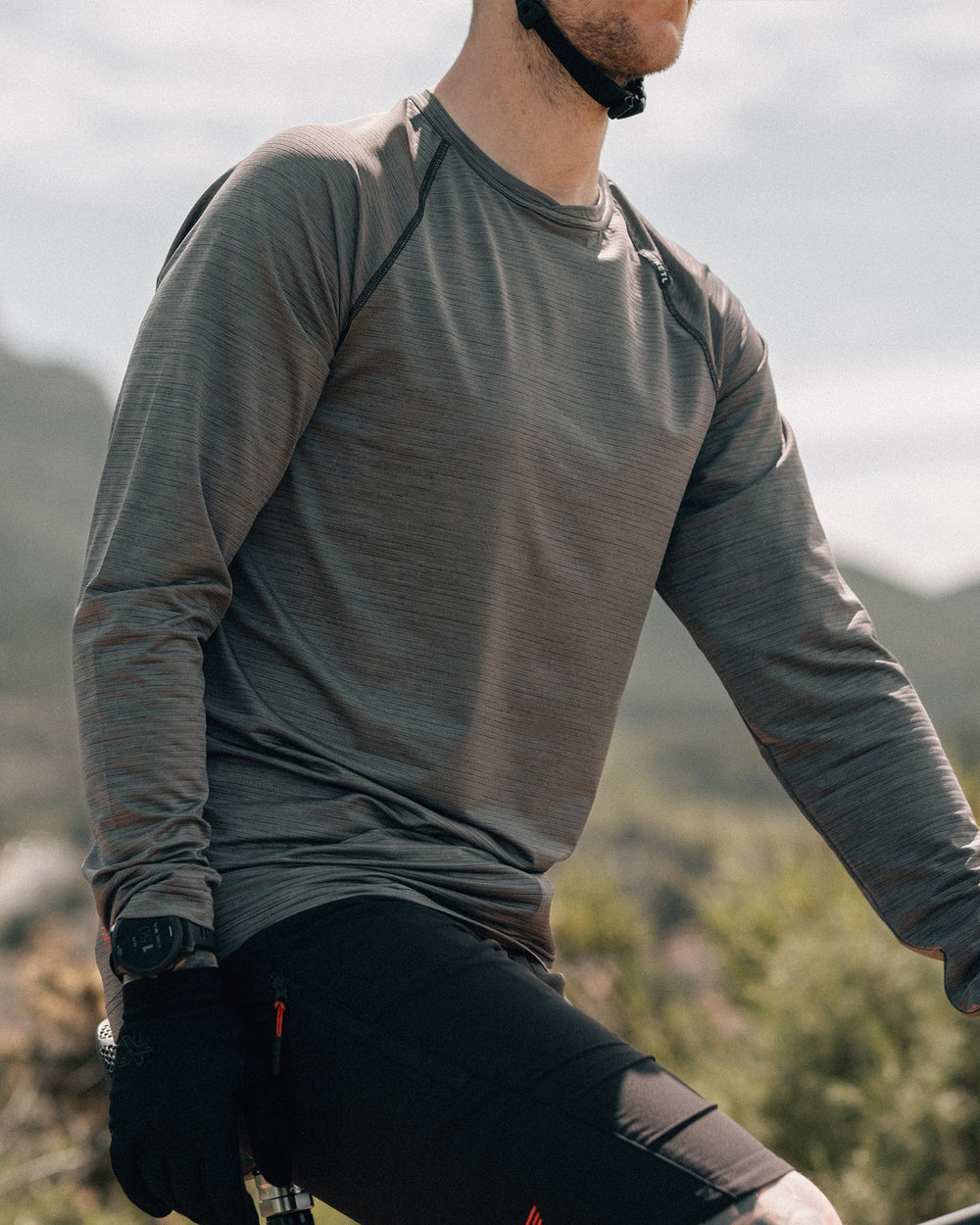KETL Mtn. Wayward Long Sleeve Active Top w/Zipper Pocket | MTB Jersey